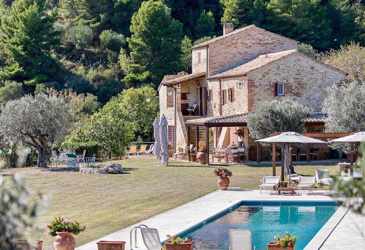470 M² Ferienhaus ∙ 5 Schlafzimmer ∙ 10 Gäste - Martinsicuro