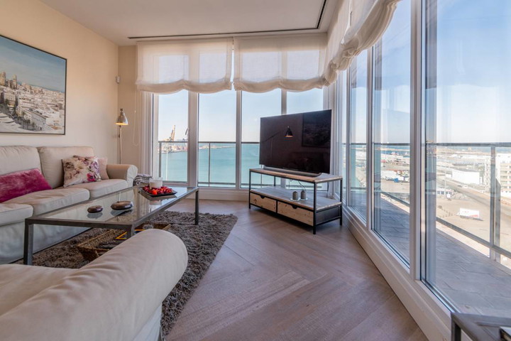 75 M² Apartment ∙ 1 Bedroom ∙ 2 Guests - Cádiz