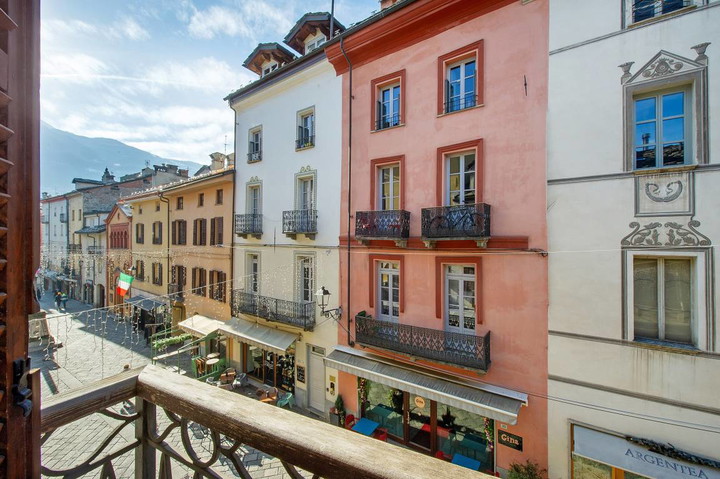 54 M² Apartment ∙ 1 Bedroom ∙ 4 Guests - Aosta