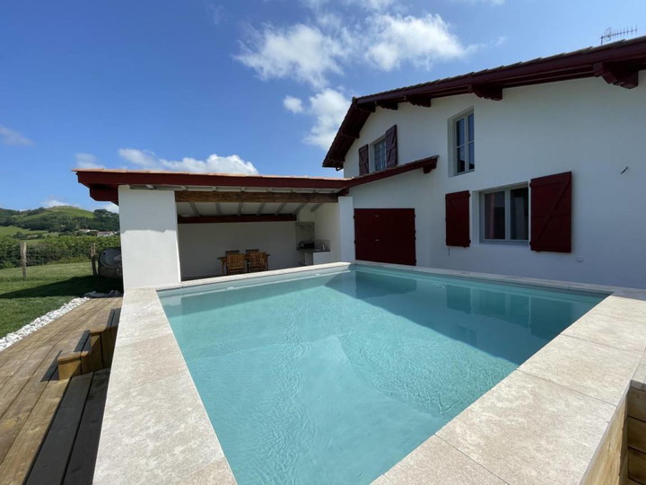 73 M² Gîte ∙ 2 Chambres ∙ 4 Personnes - Sare