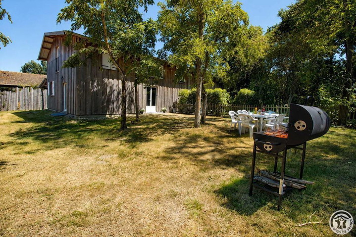 124 M² Gîte ∙ 4 Chambres ∙ 8 Personnes - Ariège