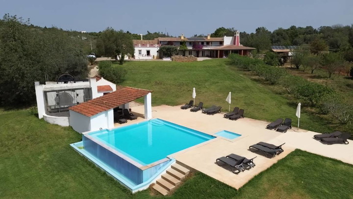 40 M² Hotel ∙ 1 Bedroom ∙ 4 Guests - Porches