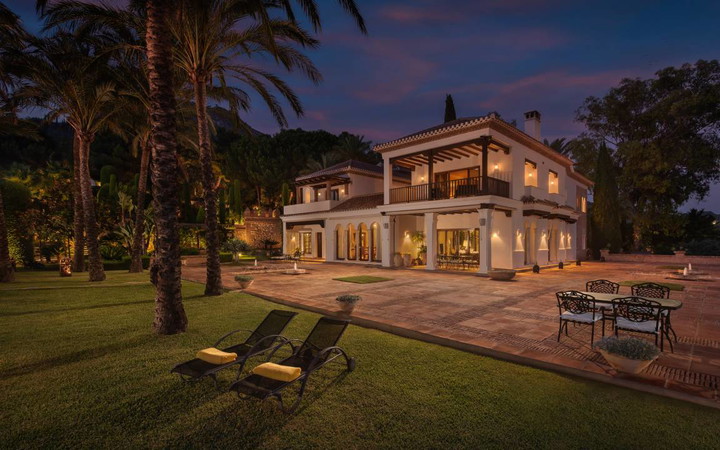 1465 M² Villa ∙ 5 Chambres ∙ 12 Personnes - Málaga
