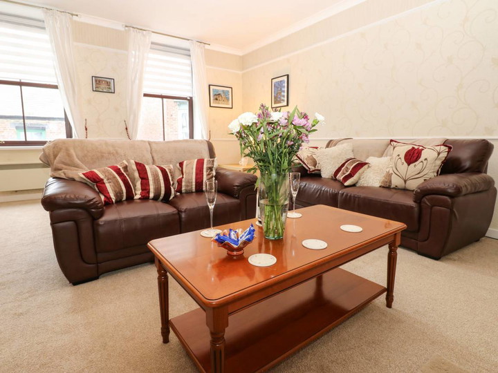 Cottage ∙ 4 Bedrooms ∙ 7 Guests - Durham