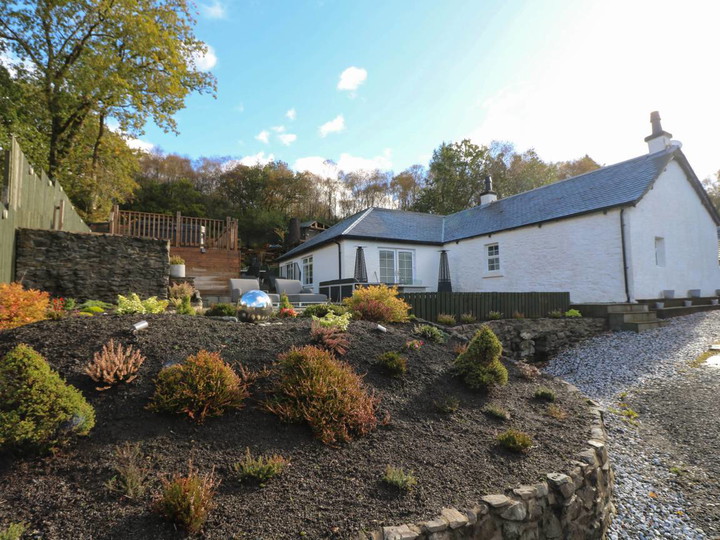 Casa Rural ∙ 4 Habitaciones ∙ 8 Huéspedes - Escocia