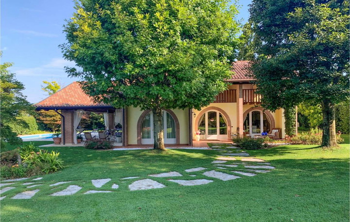 441 M² House ∙ 4 Bedrooms ∙ 8 Guests - Castelfranco Veneto
