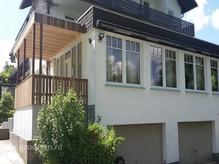Huis ∙ 9 Slaapkamers ∙ 22 Gasten - Medebach