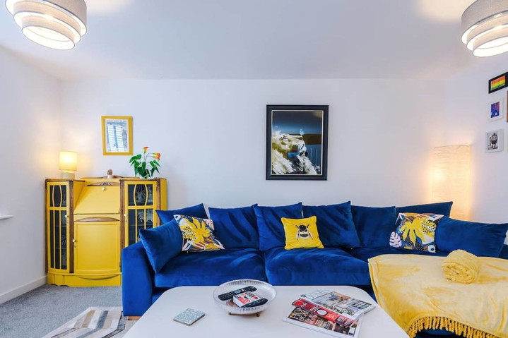 Apartment ∙ 2 Bedrooms ∙ 4 Guests - Crewe