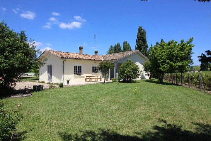 92 M² Gîte ∙ 3 Chambres ∙ 6 Personnes - Gironde