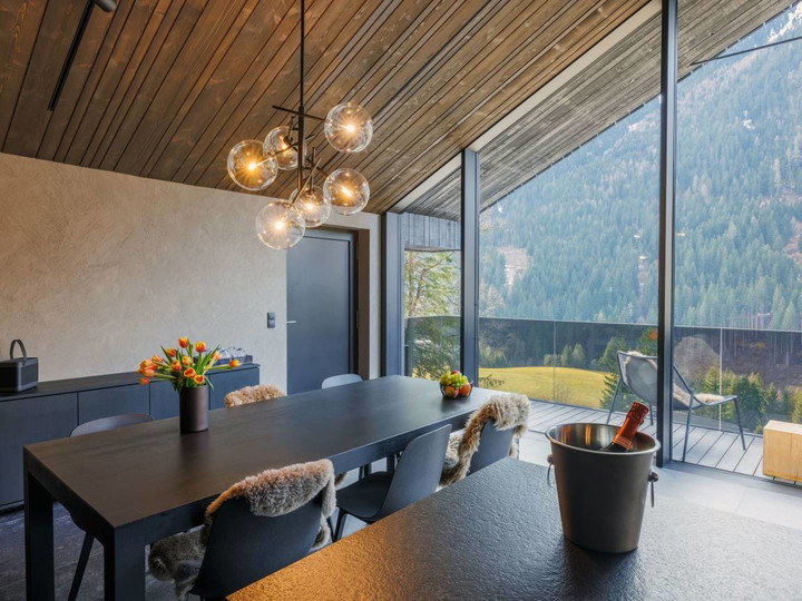 160 M² House ∙ 3 Bedrooms ∙ 6 Guests - Landeck