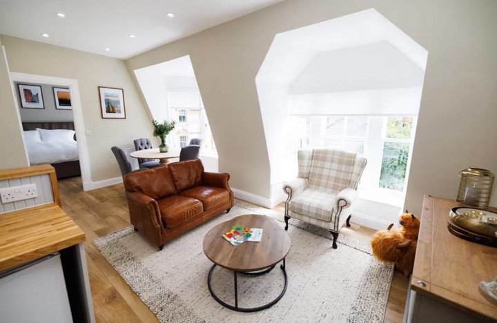 60 M² Apartment ∙ 1 Bedroom ∙ 2 Guests - Dunfermline
