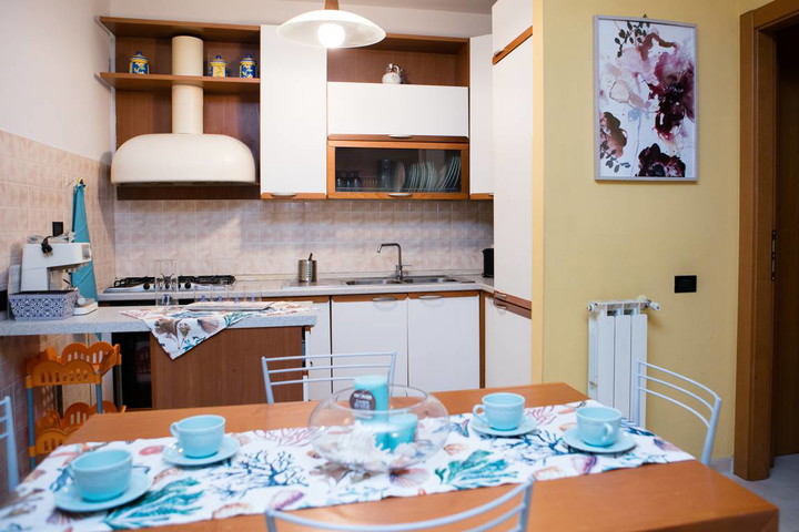 70 M² Apartamento ∙ 2 Habitaciones ∙ 4 Huéspedes - Latina
