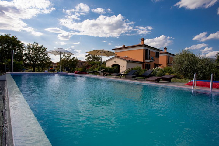 120 M² House ∙ 3 Bedrooms ∙ 8 Guests - Arezzo