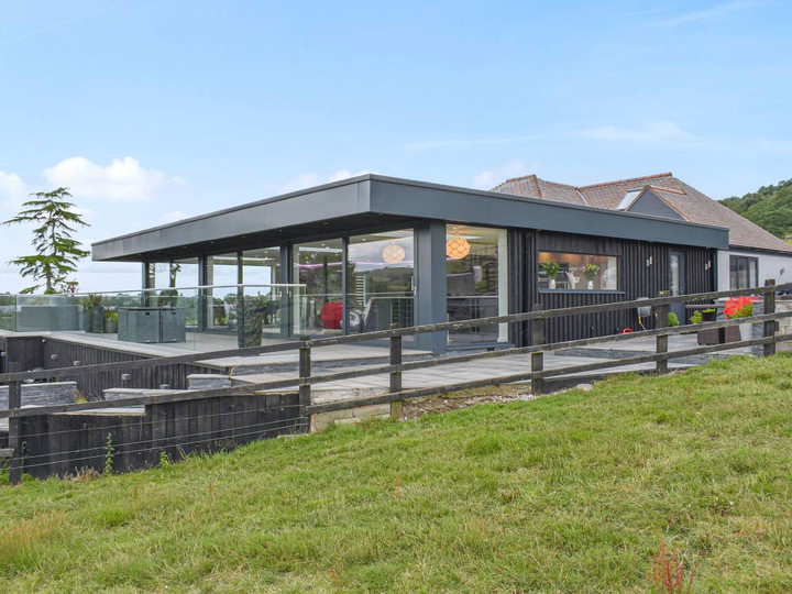 Cottage ∙ 5 Bedrooms ∙ 10 Guests - Derbyshire