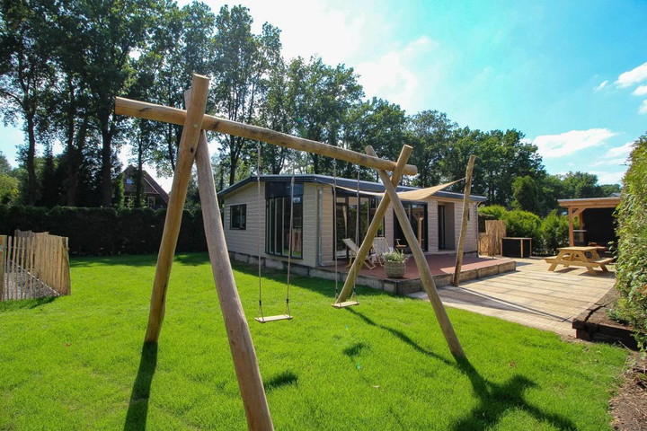75 M² Chalet ∙ 3 Bedrooms ∙ 8 Guests - Barneveld