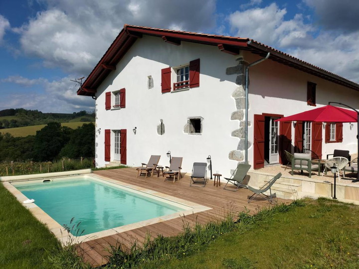 295 M² Gîte ∙ 5 Chambres ∙ 10 Personnes - Saint-Pée-sur-Nivelle
