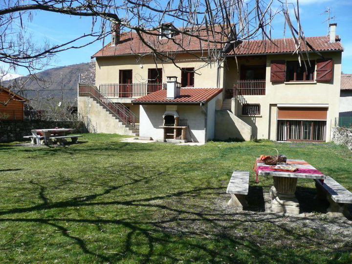 65 M² Gîte ∙ 3 Chambres ∙ 6 Personnes - Pyrénées