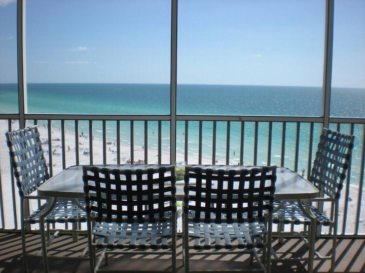 121 M² House ∙ 2 Bedrooms ∙ 4 Guests - Venice, FL