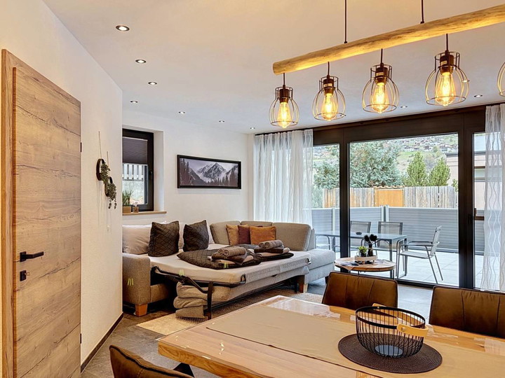 62 M² Appartement ∙ 1 Slaapkamer ∙ 4 Gasten - Fendels