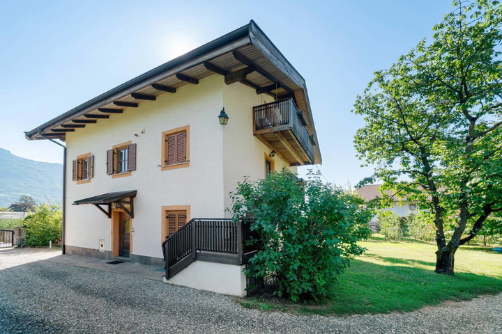 155 M² Apartment ∙ 4 Bedrooms ∙ 7 Guests - Lana