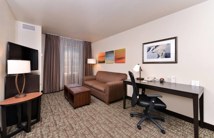 Condo ∙ 1 Bedroom ∙ 6 Guests - Sioux Falls, SD