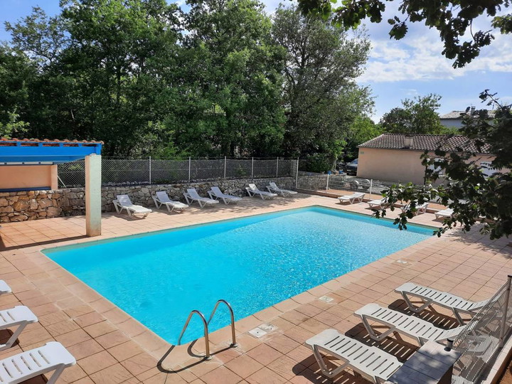 64 M² Gîte ∙ 2 Chambres ∙ 4 Personnes - Balazuc