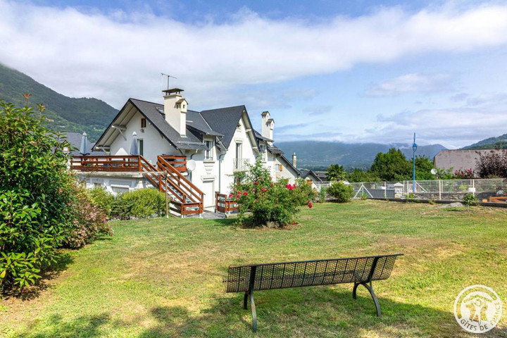 90 M² Gîte ∙ 3 Chambres ∙ 6 Personnes - Cauterets