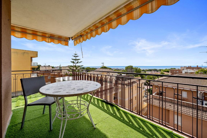100 M² Apartamento ∙ 3 Habitaciones ∙ 6 Huéspedes - Cunit