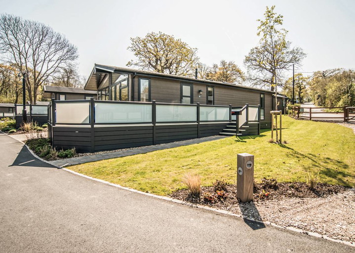 Chalet ∙ 3 Habitaciones ∙ 6 Huéspedes - Hampshire