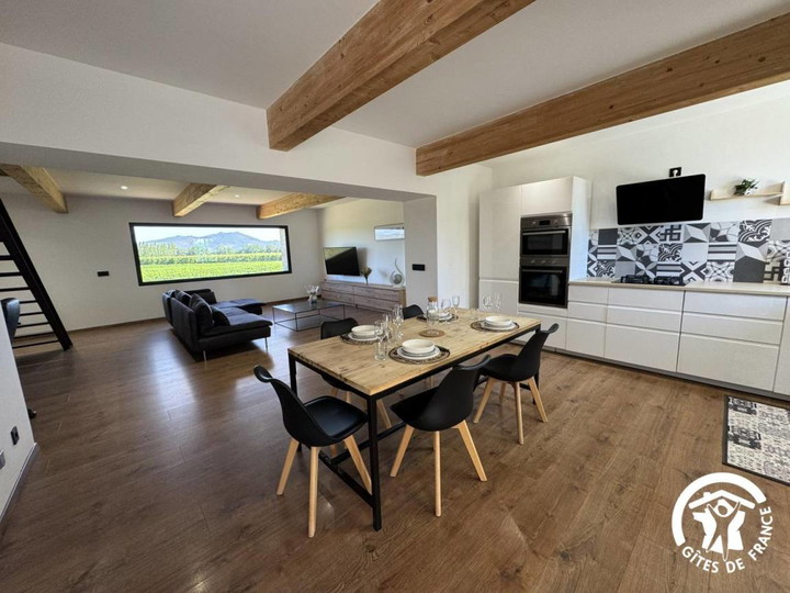 130 M² Gîte ∙ 2 Chambres ∙ 4 Personnes - Ille-sur-Têt