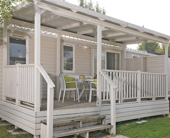 35 M² Caravan ∙ 3 Bedrooms ∙ 6 Guests - Lazise, İtalya