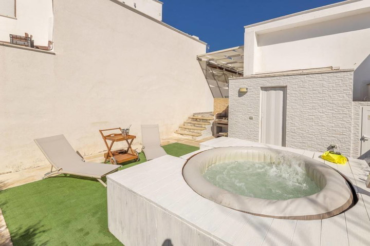 65 M² Villa ∙ 2 Bedrooms ∙ 6 Guests - Torre San Giovanni