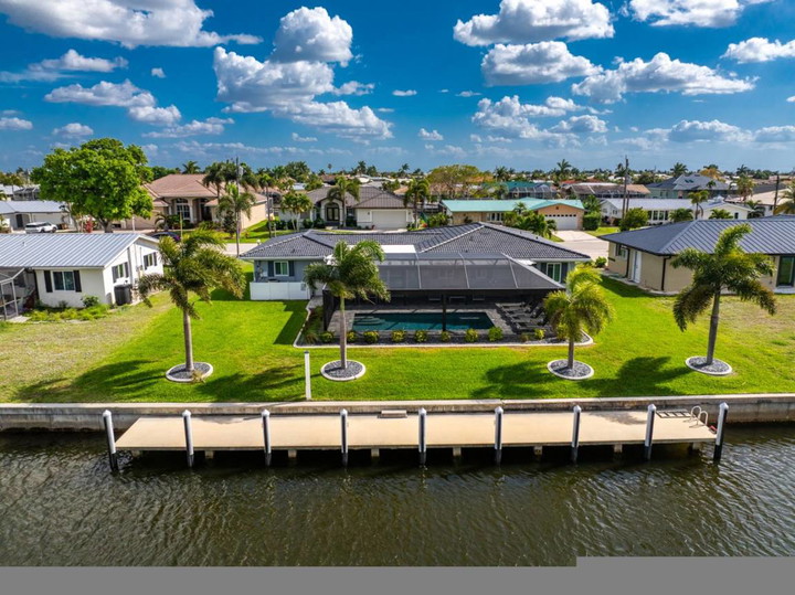 165 M² Apartment ∙ 3 Bedrooms ∙ 8 Guests - Punta Gorda, FL