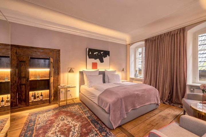 63 M² Apartment ∙ 2 Bedrooms ∙ 4 Guests - Ebern