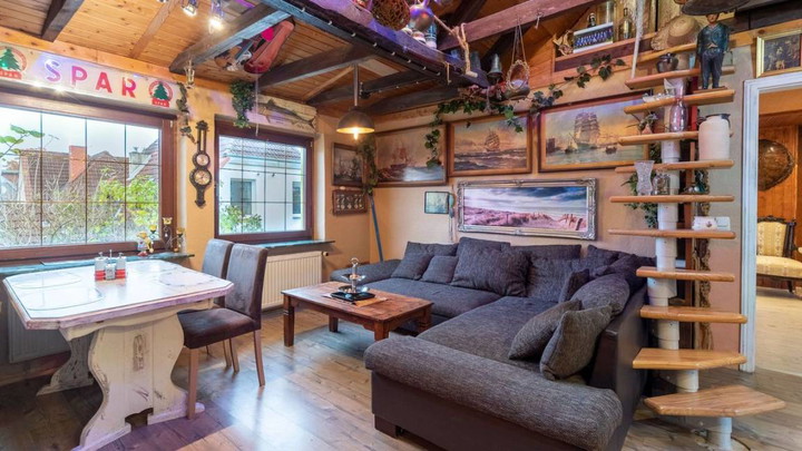 235 M² Ferienhaus ∙ 3 Schlafzimmer ∙ 12 Gäste - Wismar