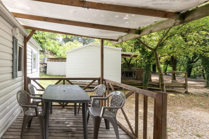 30 M² Camping ∙ 2 Chambres ∙ 6 Personnes - Vallon-Pont-d'Arc
