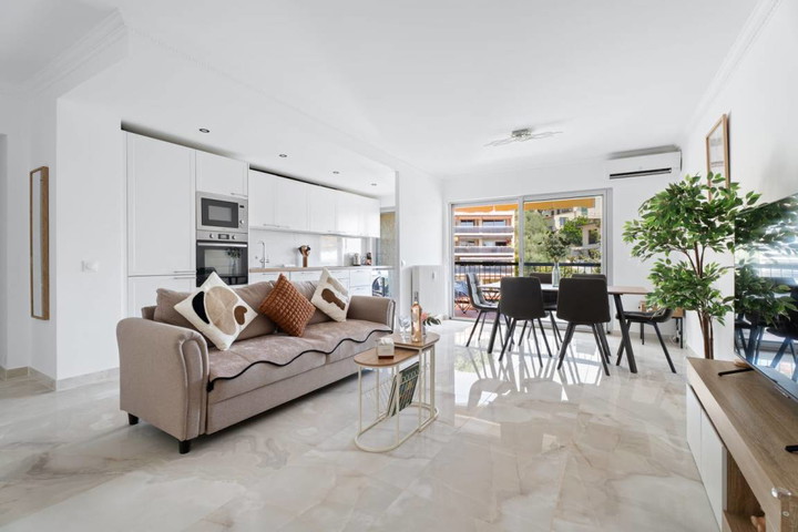 73 M² Apartment ∙ 3 Bedrooms ∙ 6 Guests - Nice