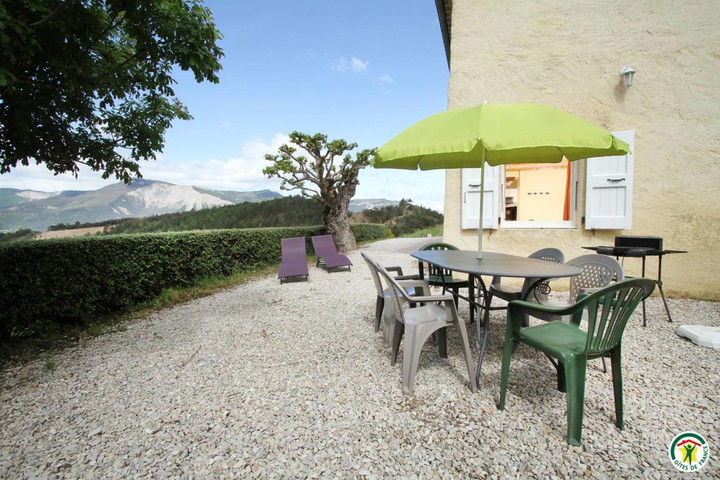 60 M² Gîte ∙ 2 Chambres ∙ 4 Personnes - Die