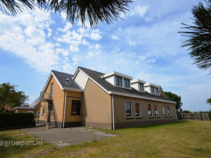 Ferienhaus ∙ 21 Schlafzimmer ∙ 42 Gäste - Ameland
