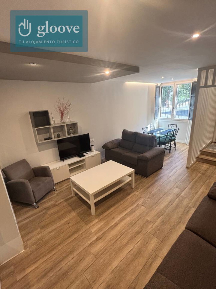 65 M² Apartment ∙ 2 Bedrooms ∙ 5 Guests - Cuenca