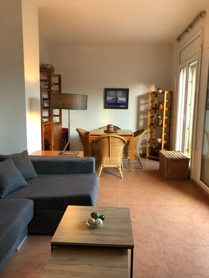 Apartamento ∙ 2 Habitaciones ∙ 5 Huéspedes - El Prat de Llobregat