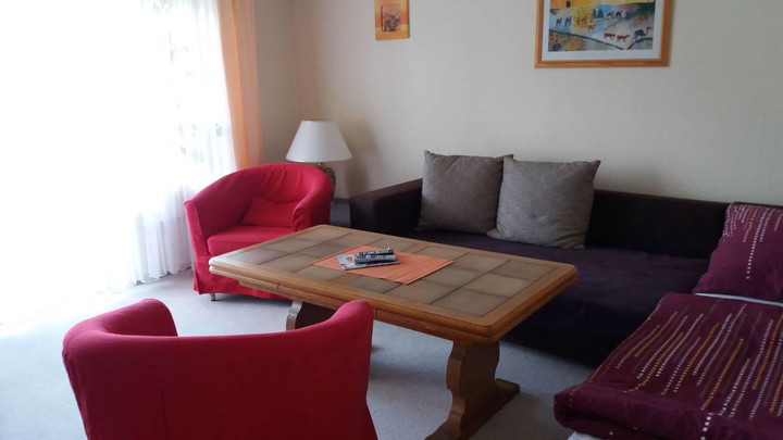 79 M² Ferienwohnung ∙ 1 Schlafzimmer ∙ 4 Gäste - Stein