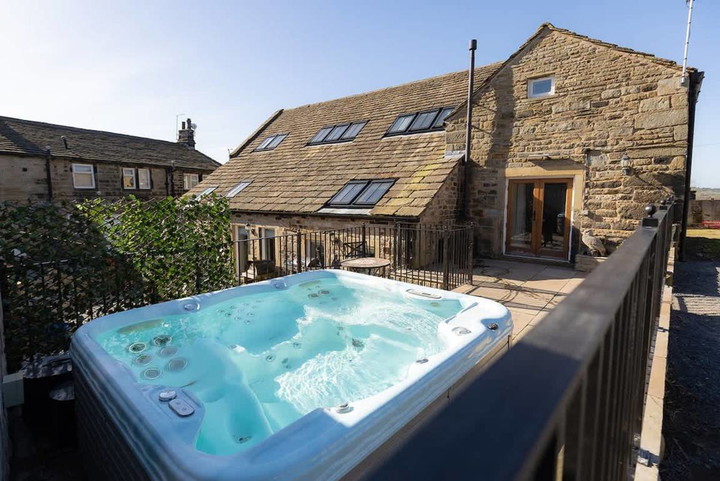 Apartment ∙ 2 Bedrooms ∙ 4 Guests - Holmfirth
