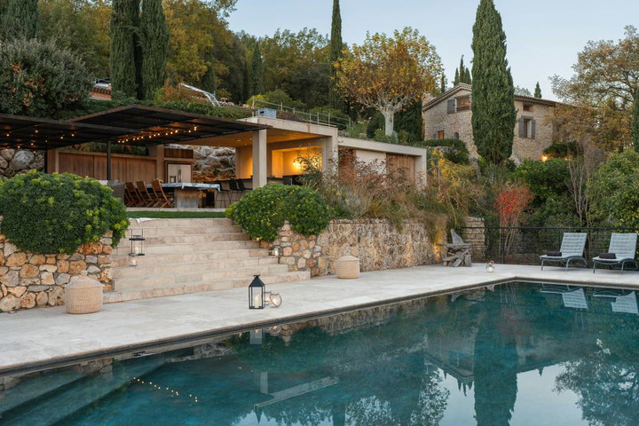 680 M² Maison De Vacances ∙ 9 Chambres ∙ 18 Personnes - Fayence