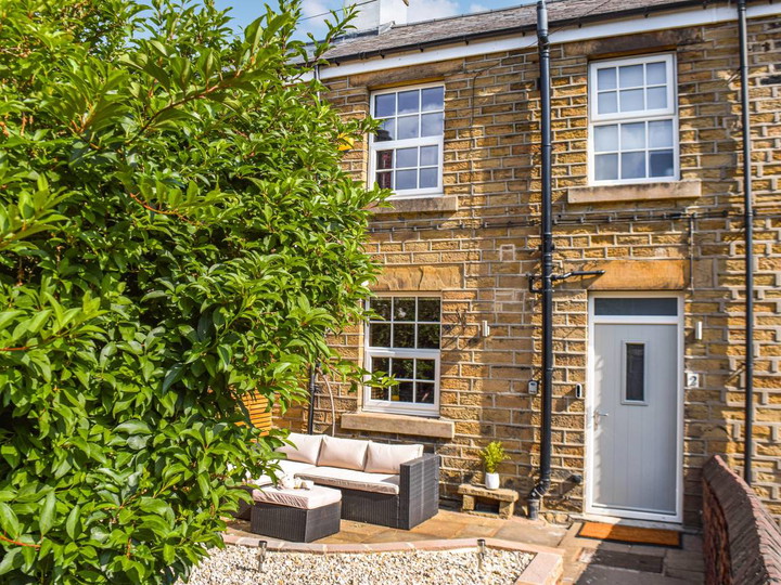 Cottage ∙ 2 Bedrooms ∙ 3 Guests - Barnsley