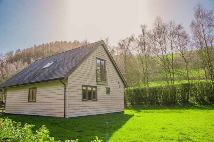 Cottage ∙ 3 Bedrooms ∙ 8 Guests - Shropshire