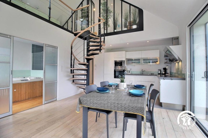 100 M² Gîte ∙ 2 Chambres ∙ 4 Personnes - Arzon