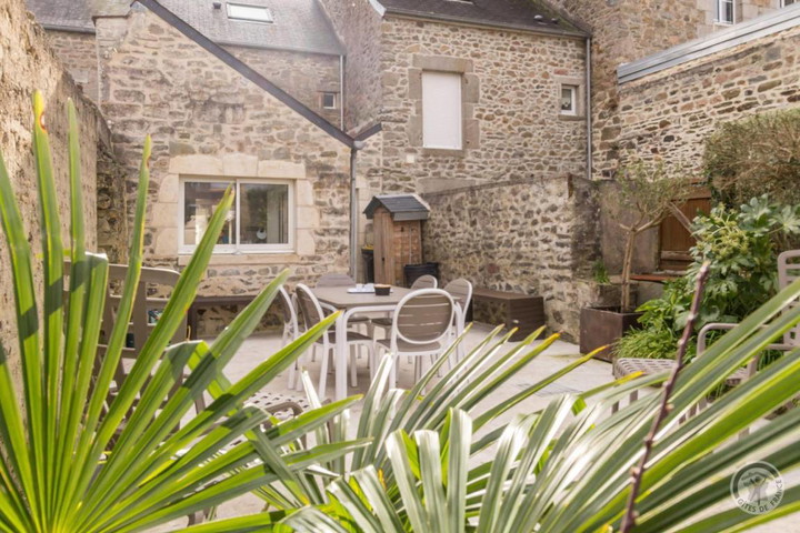 95 M² Gîte ∙ 3 Chambres ∙ 6 Personnes - Saint-Vaast-la-Hougue
