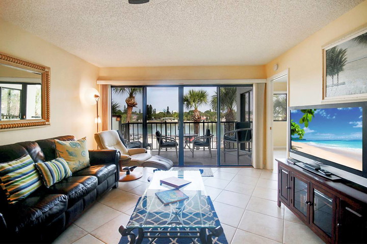 74 M² Condo ∙ 1 Bedroom ∙ 2 Guests - St. Pete Beach, FL