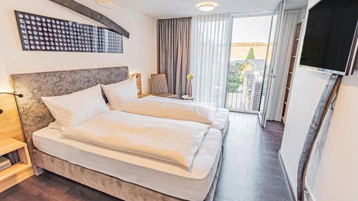 18 M² Hotel ∙ 2 Guests - Saarburg